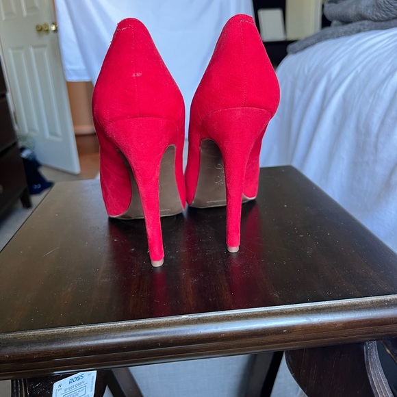 Jessica Simpson | Shoes | Jessica Simpson Red Pumps | Poshmark